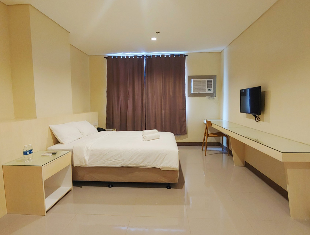 Deluxe Suite Rooms – Kaizen Suites